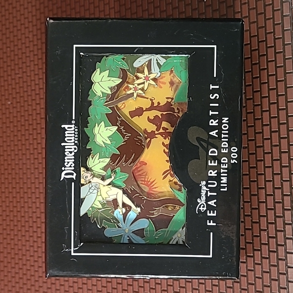 Disney | Jewelry | 207 Disneyland Featured Artist Limited Edition ...